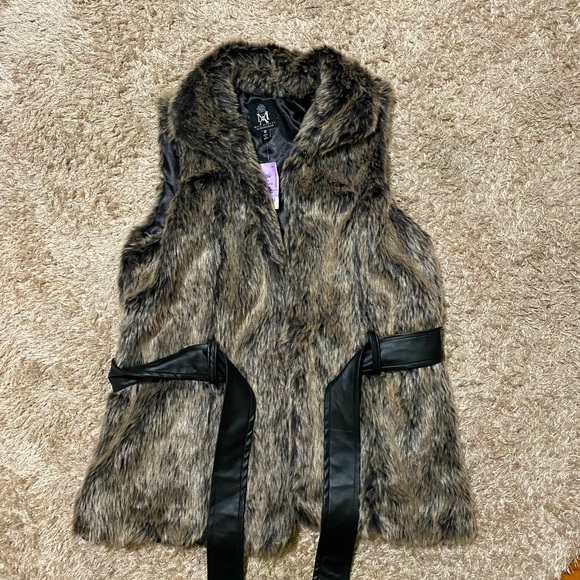 Jackets & Coats | Furryfuzzy Vest With Leather To Wrap Around Your ...